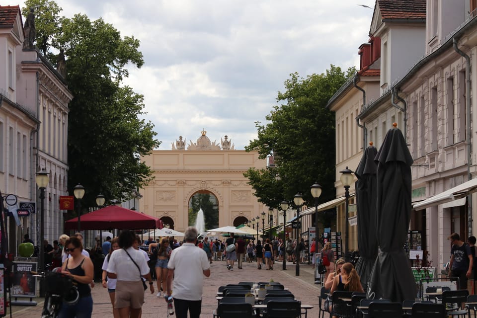 5h Potsdam private tour with Guide, Chauffeur & Photographer | GetYourGuide