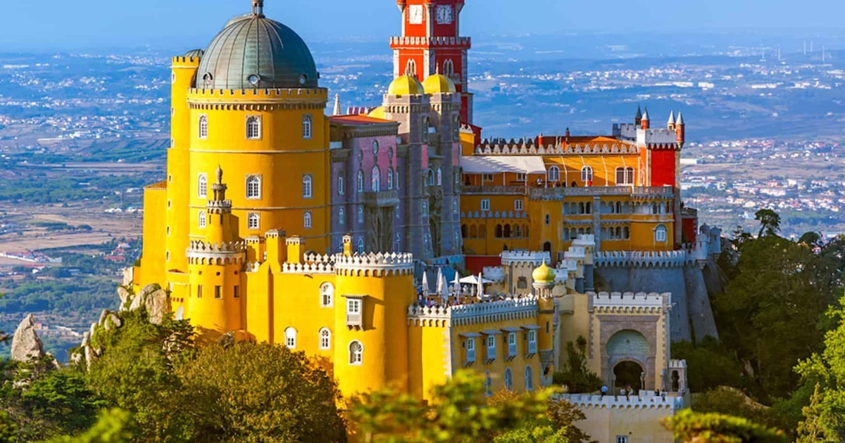 Wycieczka z przewodnikiem do Sintry, Pena, Regaleira, Cabo da Roca i ...