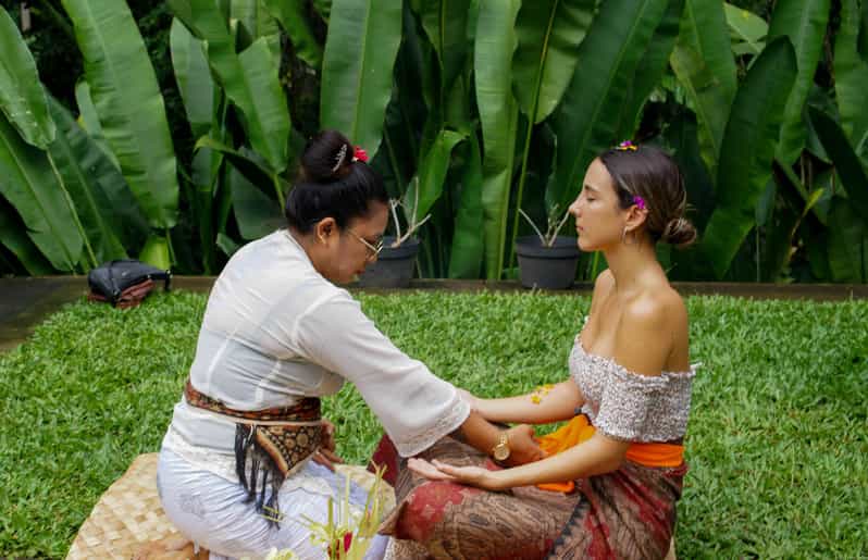 UBUD: TOUCH USADHA HEALING by BALINESE SPIRITUAL HEALER | GetYourGuide