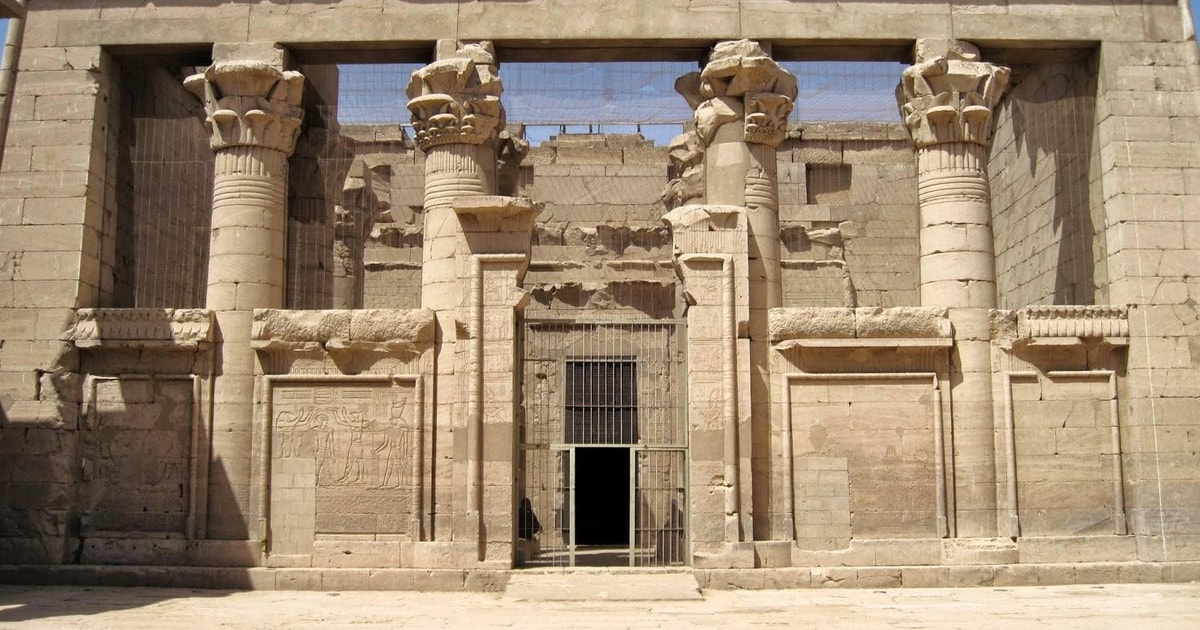 アスワン発カラブシャ寺院とヌビア博物館の日帰りツアー | GetYourGuide