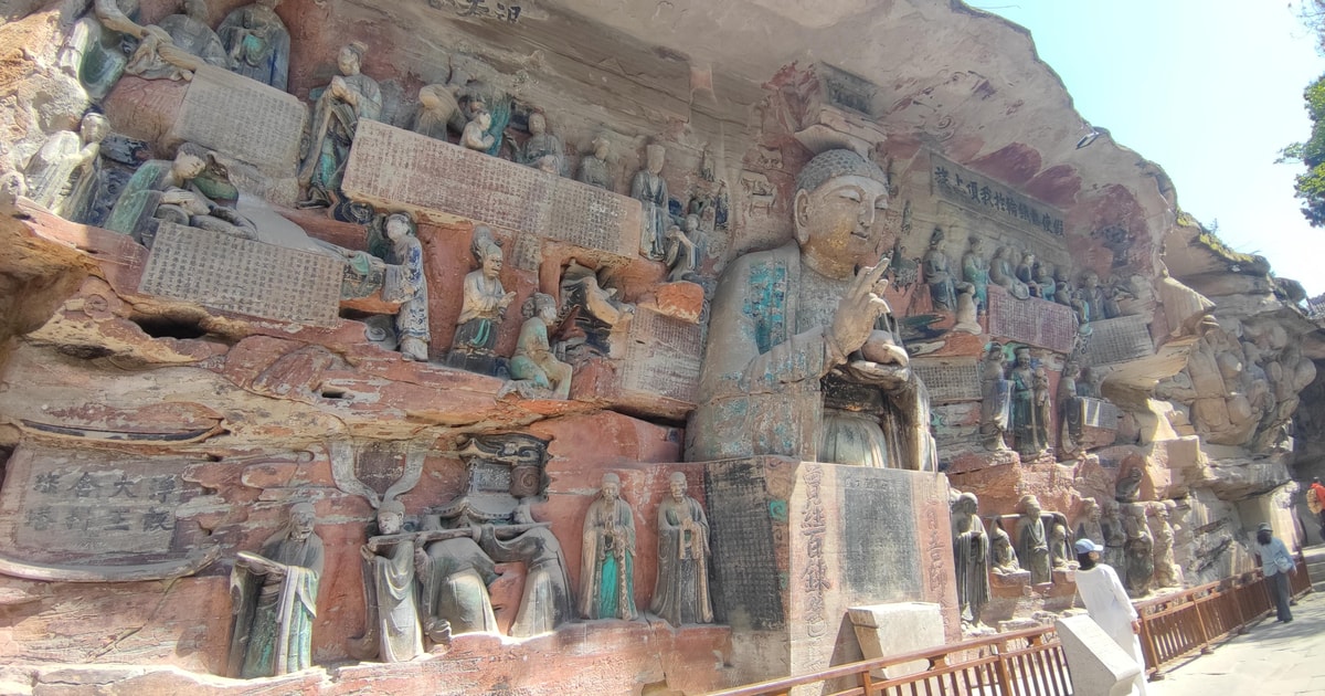Chongqing: Lo mejor de la Excursión de un Día a las Esculturas ...