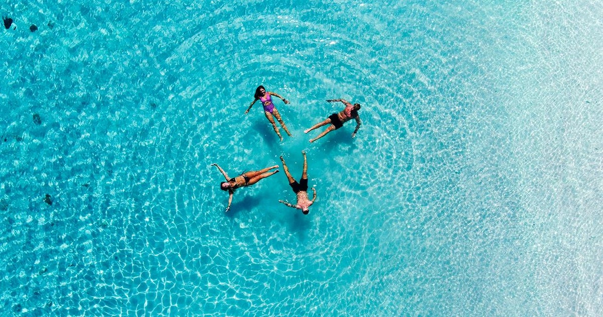 プライベートボートで行くコモド島ツアー | GetYourGuide