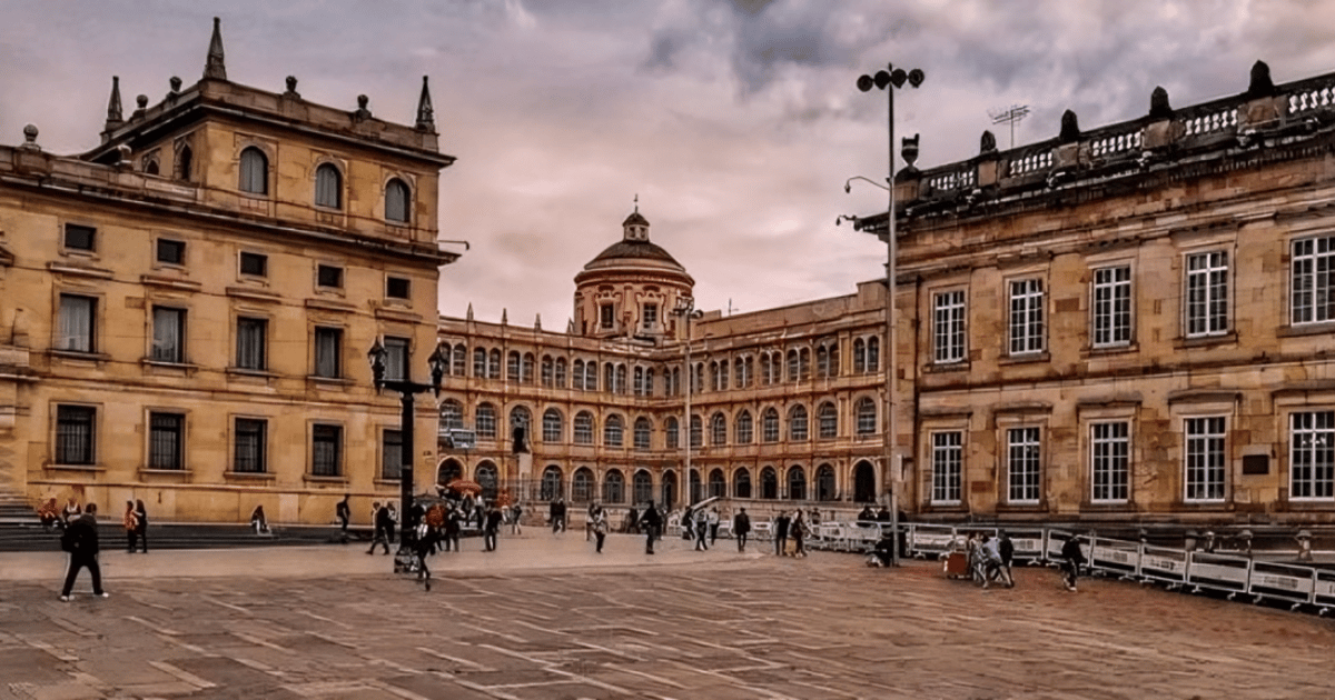 Bogota : Must-See Sites Walking Tour With a Guide | GetYourGuide