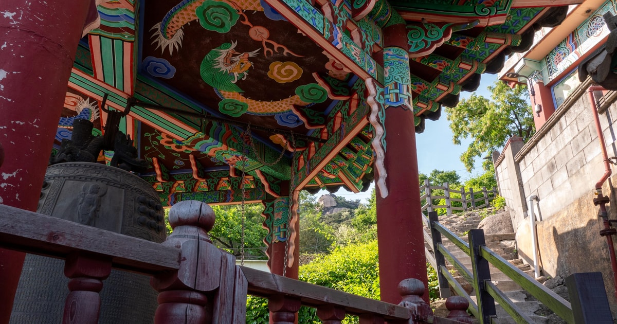 Seoul: Inwangsan mountain Exhuma tour(Feng Shui) | GetYourGuide