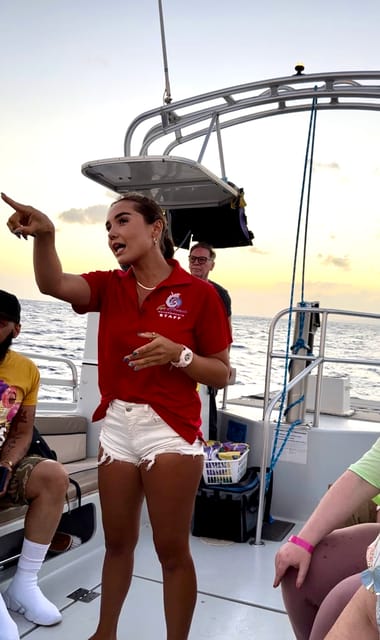 Waikiki Fireworks Boat Cruise | GetYourGuide
