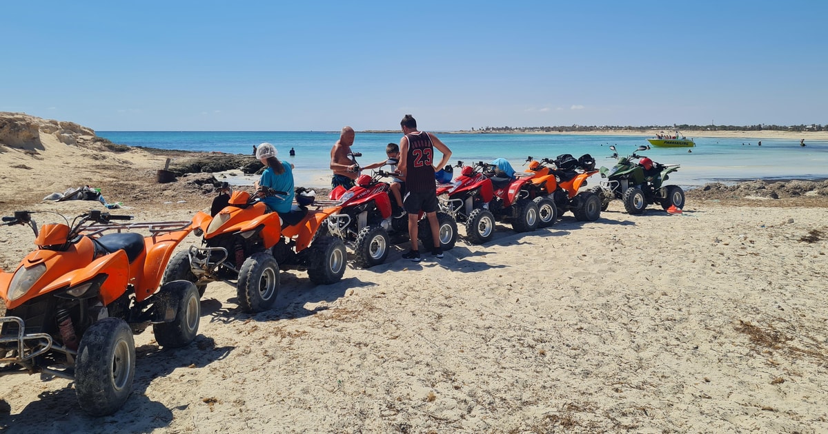 Djerba: 1,5-stündiger Ausflug mit dem Quad zwischen Land und Lagune ...