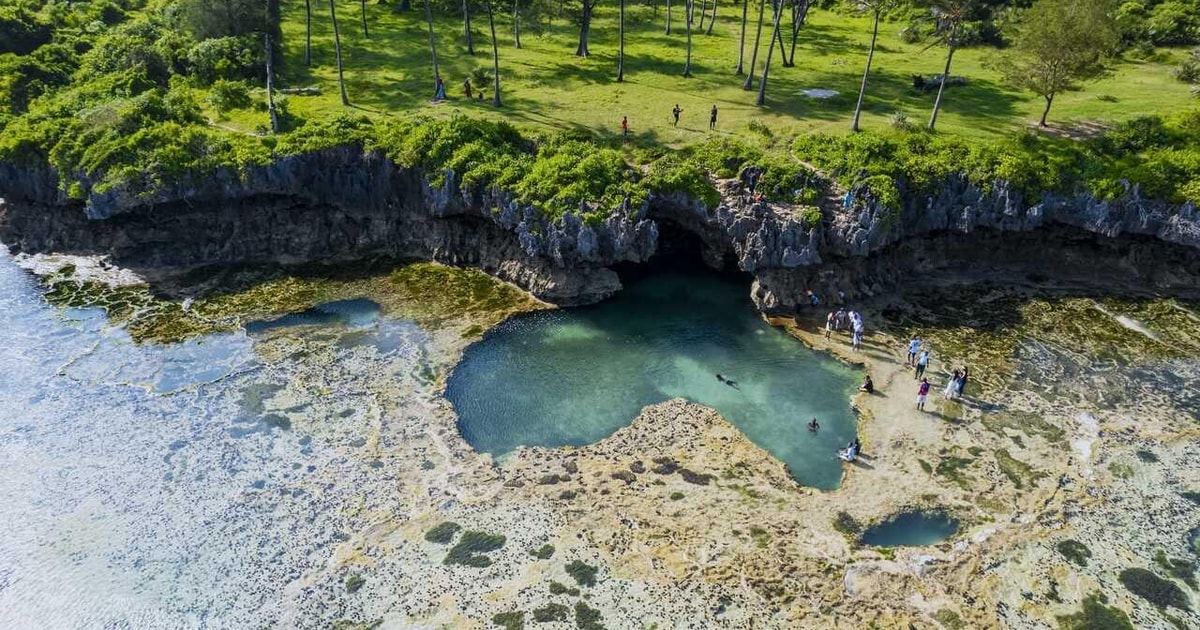 Diani: Snorkeling and Swimming at African Pool in Tiwi Beach | GetYourGuide