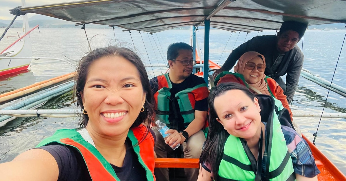 Taal Volcano Lake ( Bootfahren um den See ) | GetYourGuide