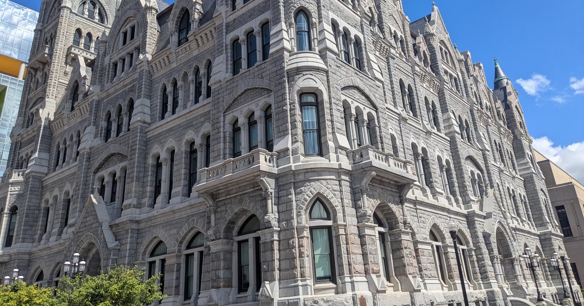 Richmond Historian-Guided Tour | GetYourGuide