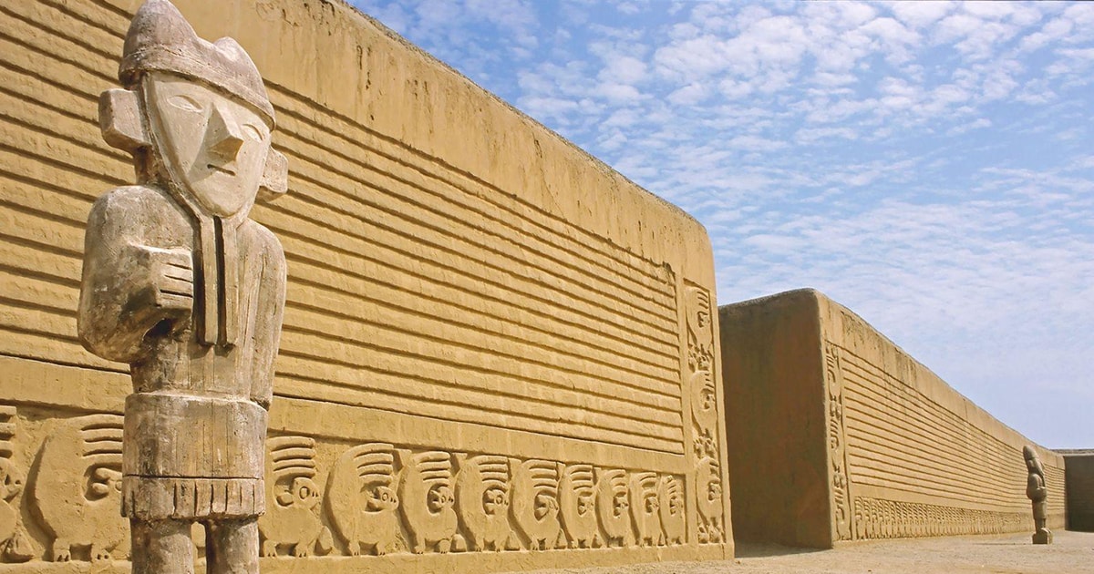 Chan Chan verkennen - Oude ruïnes en paardenshow | GetYourGuide