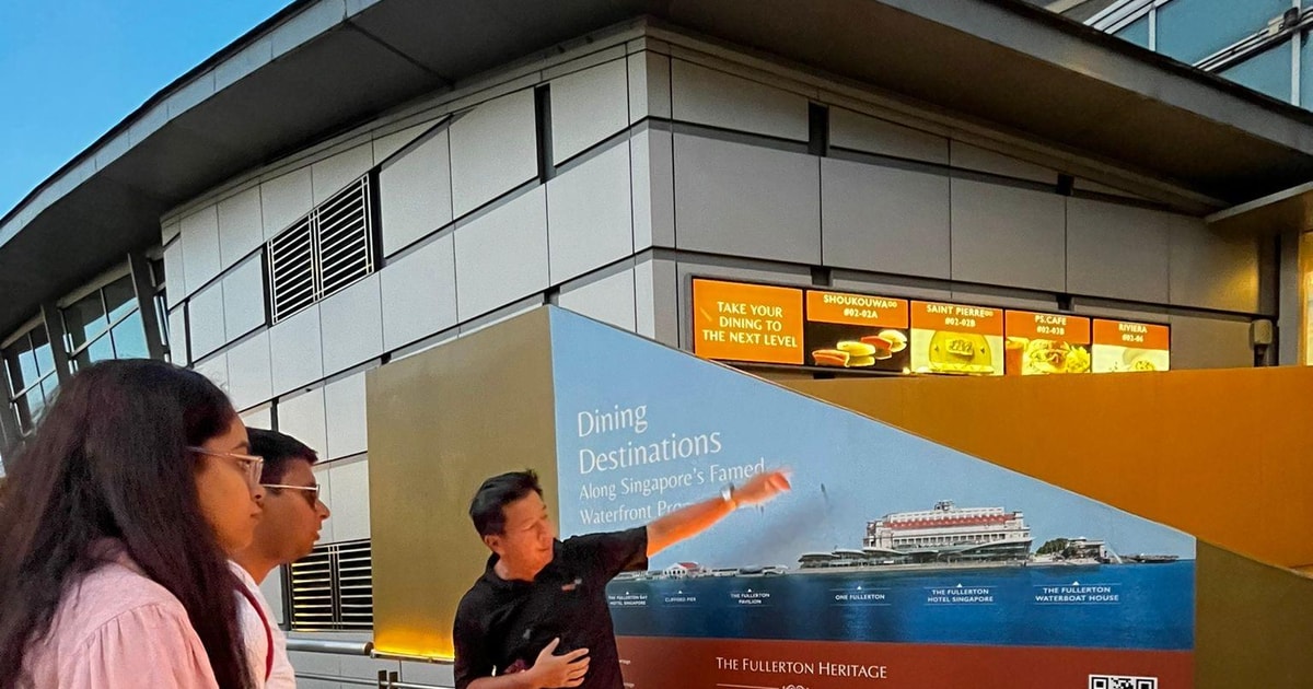Magical Marina Bay Night Walking Tour | GetYourGuide