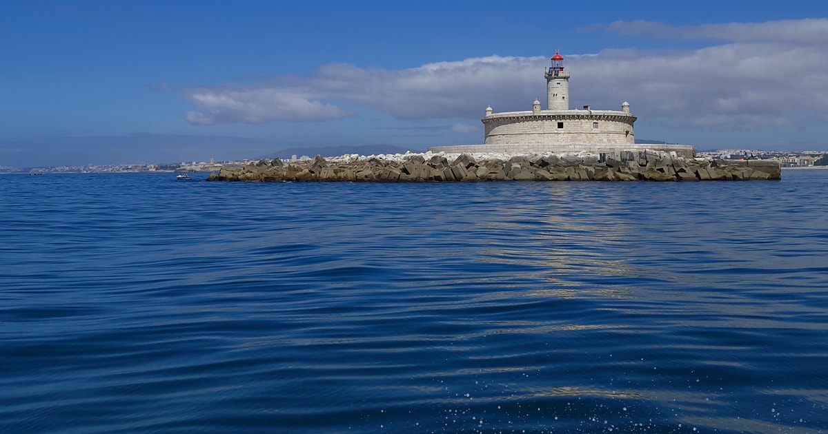 Lisbon: Speedboat Trip to Bugio Lighthouse | GetYourGuide