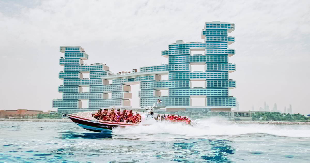 Dubai: Racing Speedboat Sightseeing Tour | GetYourGuide