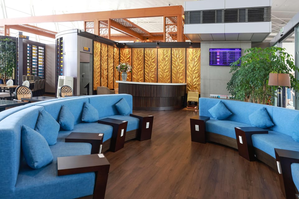 HAN Luchthaven Hanoi: Song Hong Premium Lounge & Bar Terminal 2 ...