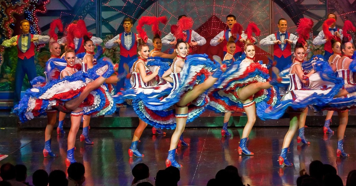 París: Ticket de entrada al espectáculo de cabaret Moulin Rouge con ...