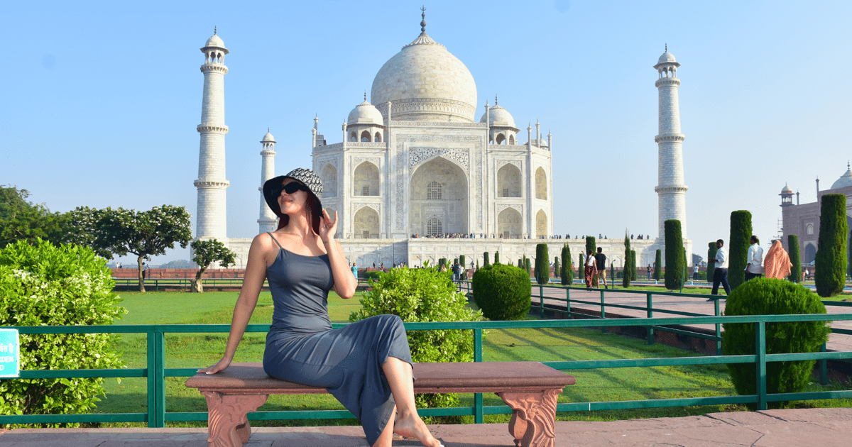 Agra: Taj Mahal voorrangstoegang met meerdere opties | GetYourGuide