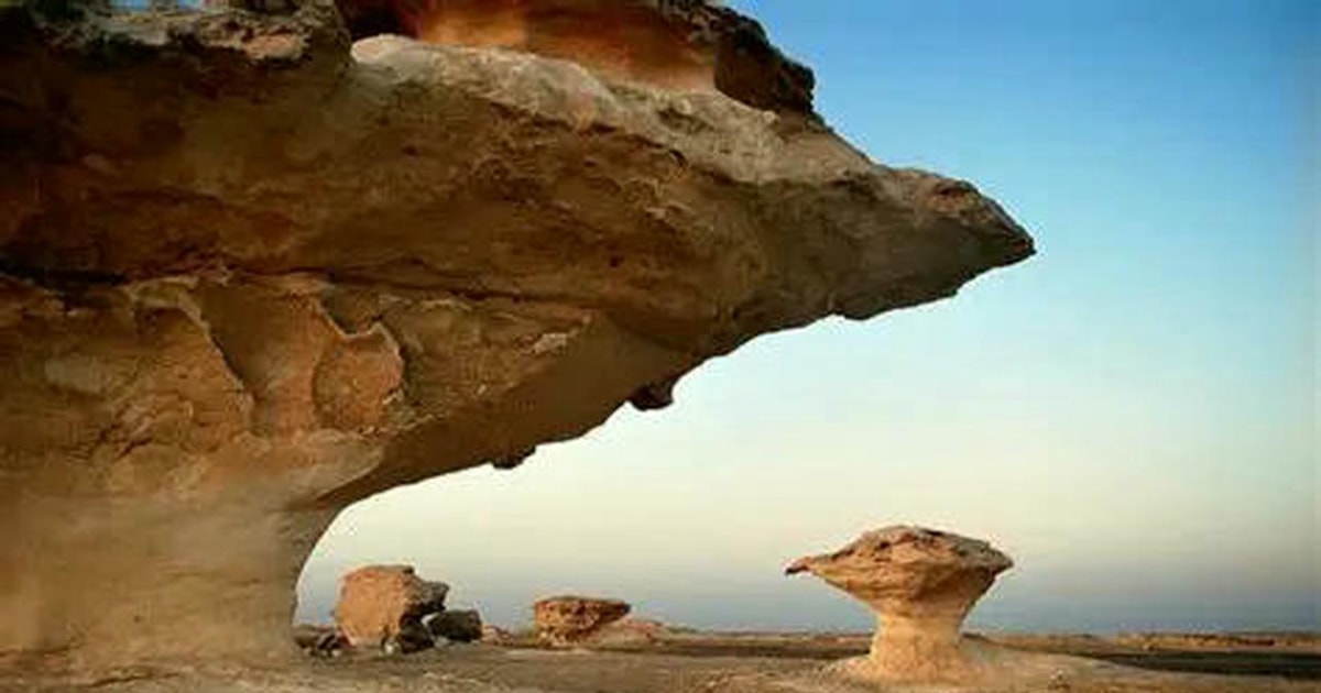 Doha: Zekreet, Film City, and Richard Serra Sculpture Tour | GetYourGuide