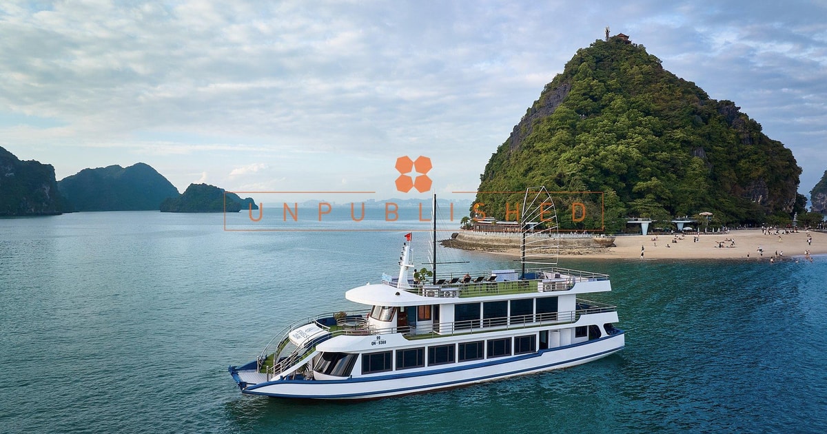 Halong Bay Delights: Deluxe Day Cruise with Kayaking & Lunch | GetYourGuide