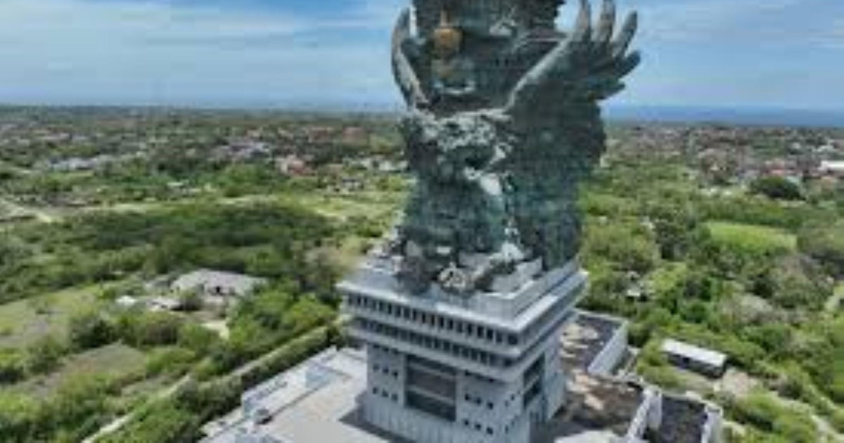 Explore Garuda Wisnu Kencana (GWK) Cultural Park | GetYourGuide