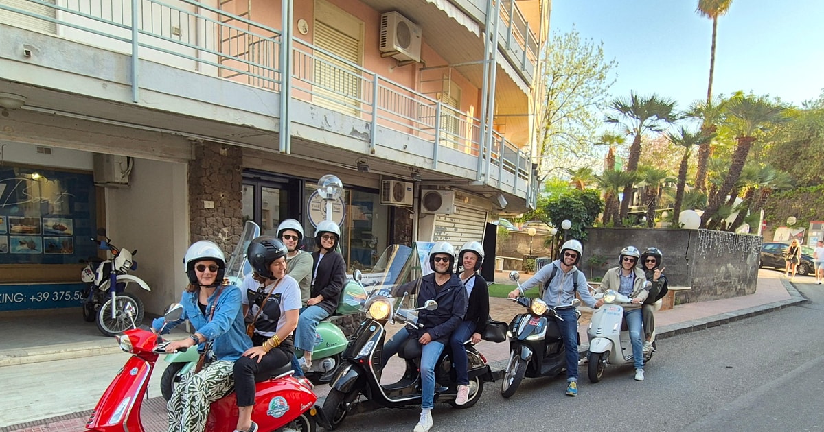 Panoramisk Vespa-tur til Taormina, Castelmola og White Lotus-steder ...
