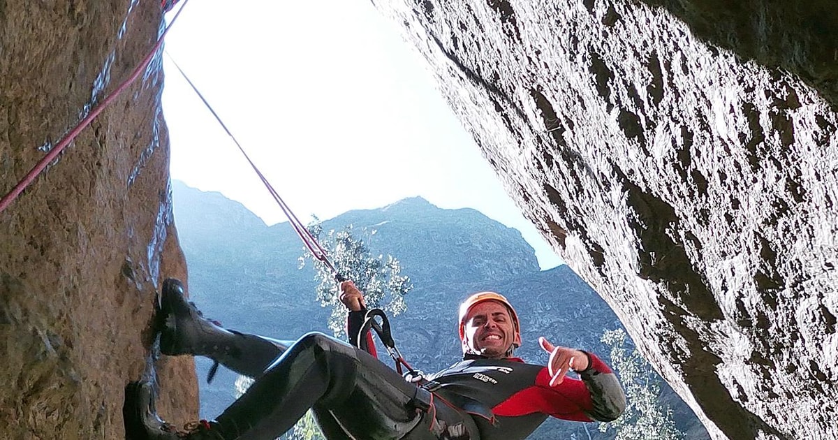 Madeira: Experiencia de Barranquismo Intermedio (Nivel 2) | GetYourGuide