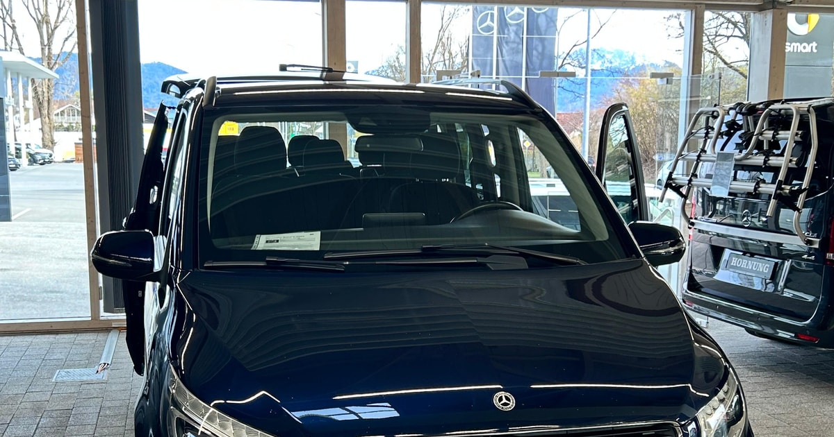 VIP Shuttle Munich Airport to Kitzbühel Austria | GetYourGuide