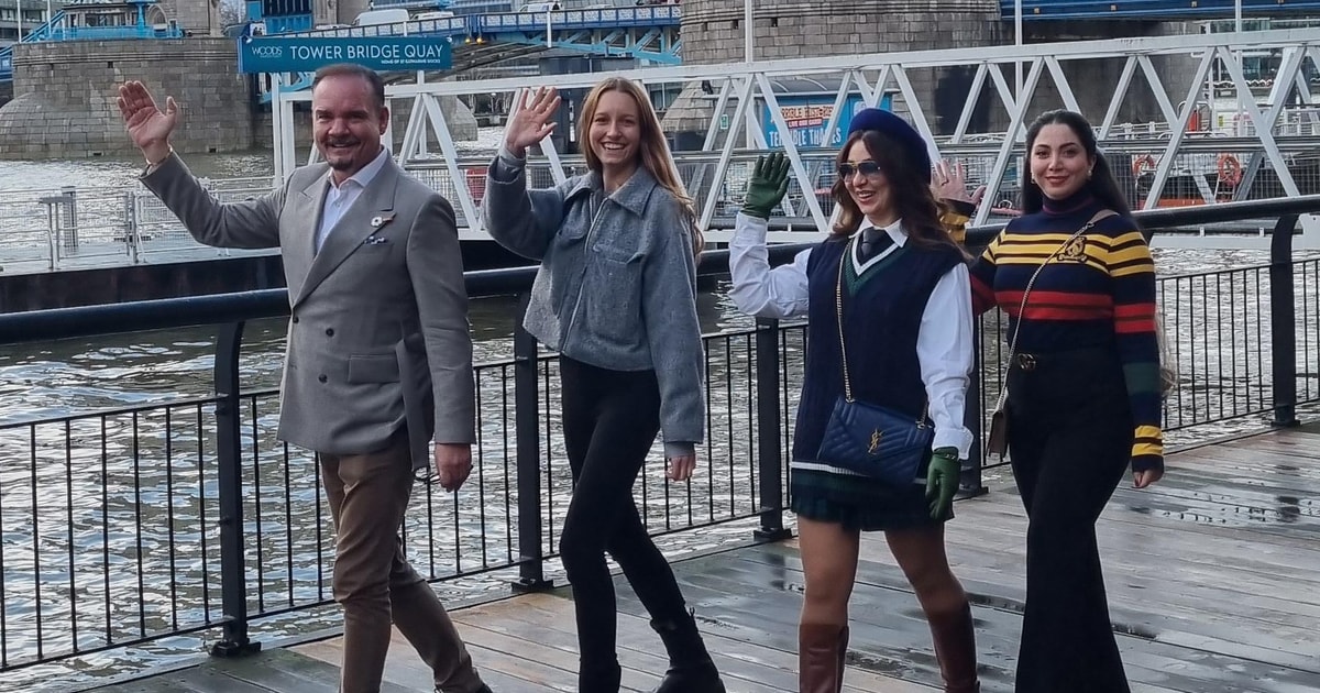 London: Big Sights Tour with a experienced local guide | GetYourGuide