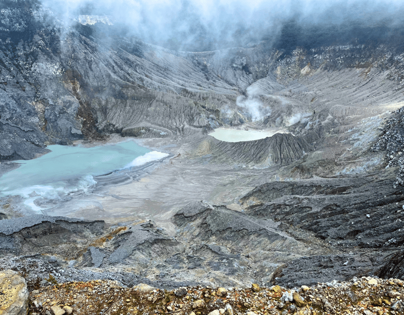 Jakarta: Tangkuban Perahu Volcano & Tea Plantations Day-Tour | GetYourGuide