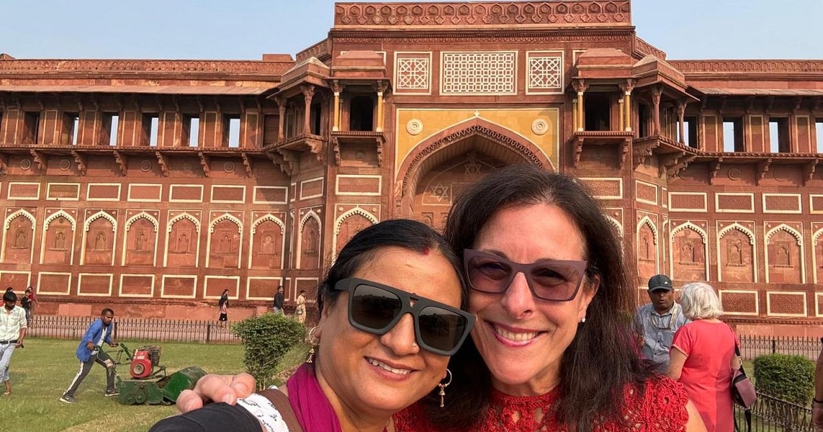 From Delhi: Taj Mahal Sightseeing Tour with Female Guide | GetYourGuide