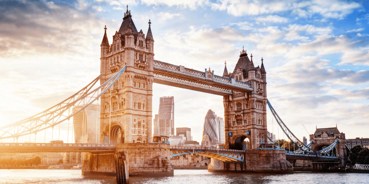 Tour de la ciudad histórica de Londres con una APP | GetYourGuide