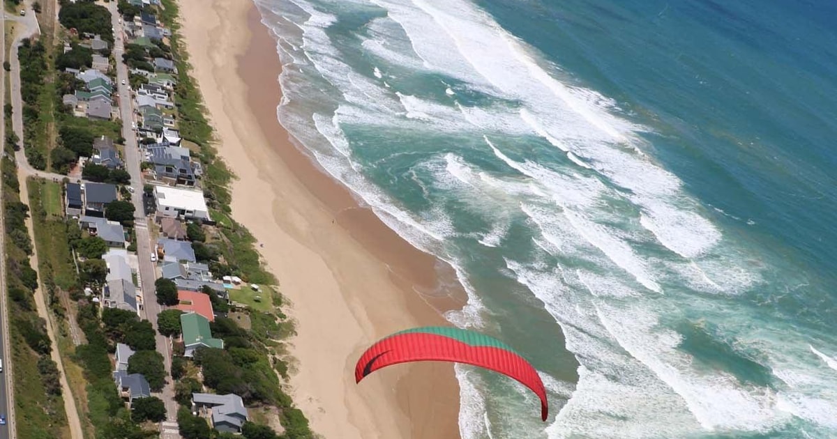 Sedgefield: Voo de Parapente Tandem Standard | GetYourGuide