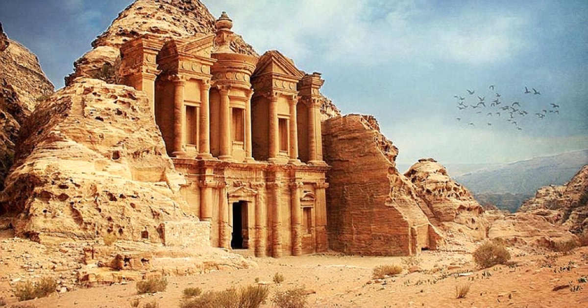 Jordan 7-Day Tour: Amman, Jerash, Petra, Wadi Rum, Dead Sea | GetYourGuide