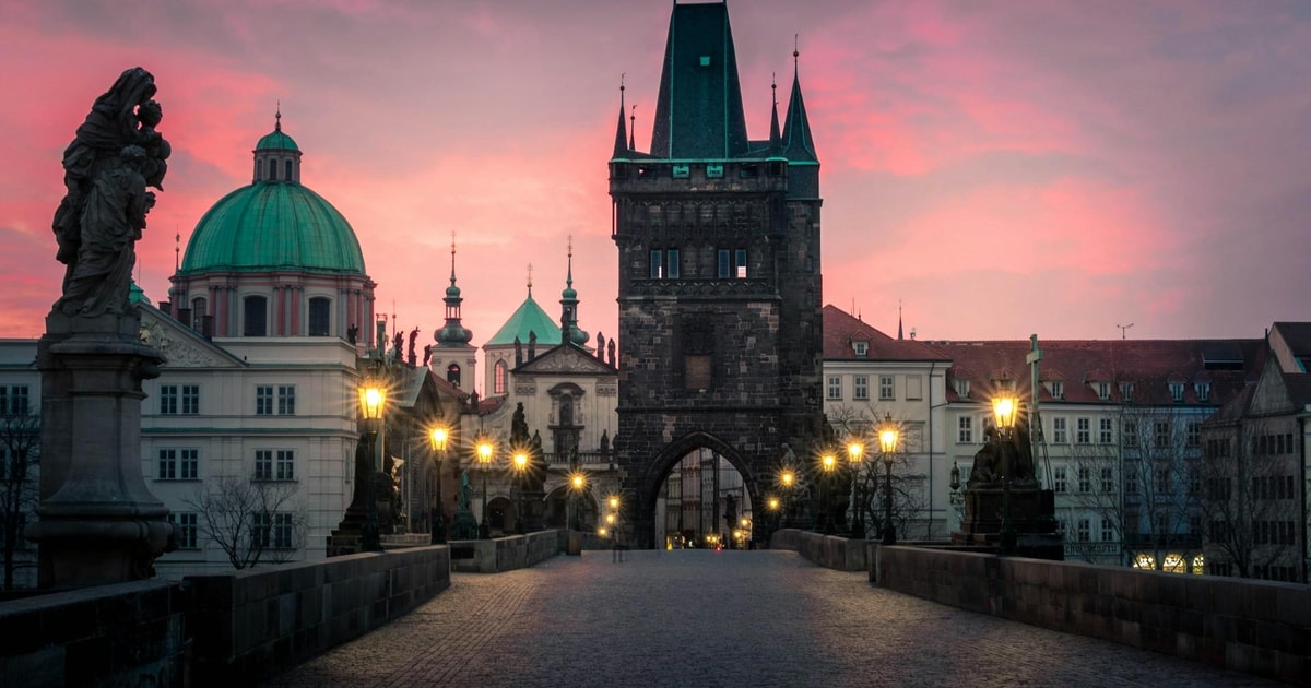 DISCOVER PRAGUE PRIVATE TOUR – 6 HOURS WITH BOAT | GetYourGuide