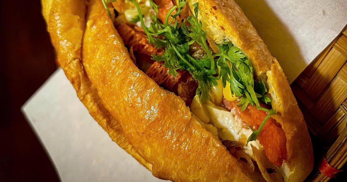 Hanoi: Old Quarter Street Food Tour | GetYourGuide