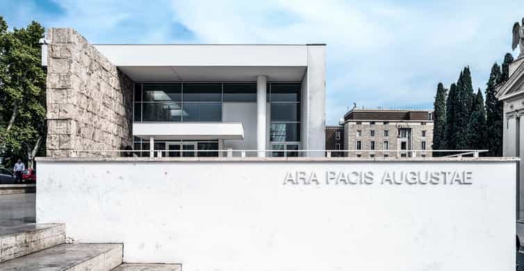 Rom: Ara Pacis-museet og Hop-on Hop-off-bådtur på floden | GetYourGuide
