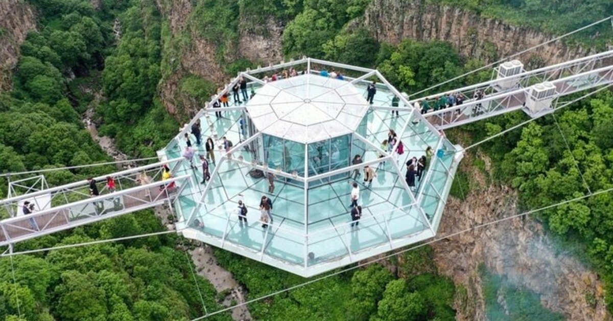 Une expérience mémorable dans le canyon de Dashbashi | GetYourGuide