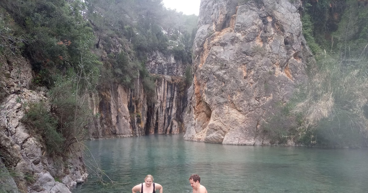 Wandern und schwimmen in den Thermalquellen von Montenejos | GetYourGuide