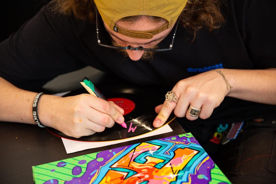 Vinyl street-art customization workshop | GetYourGuide