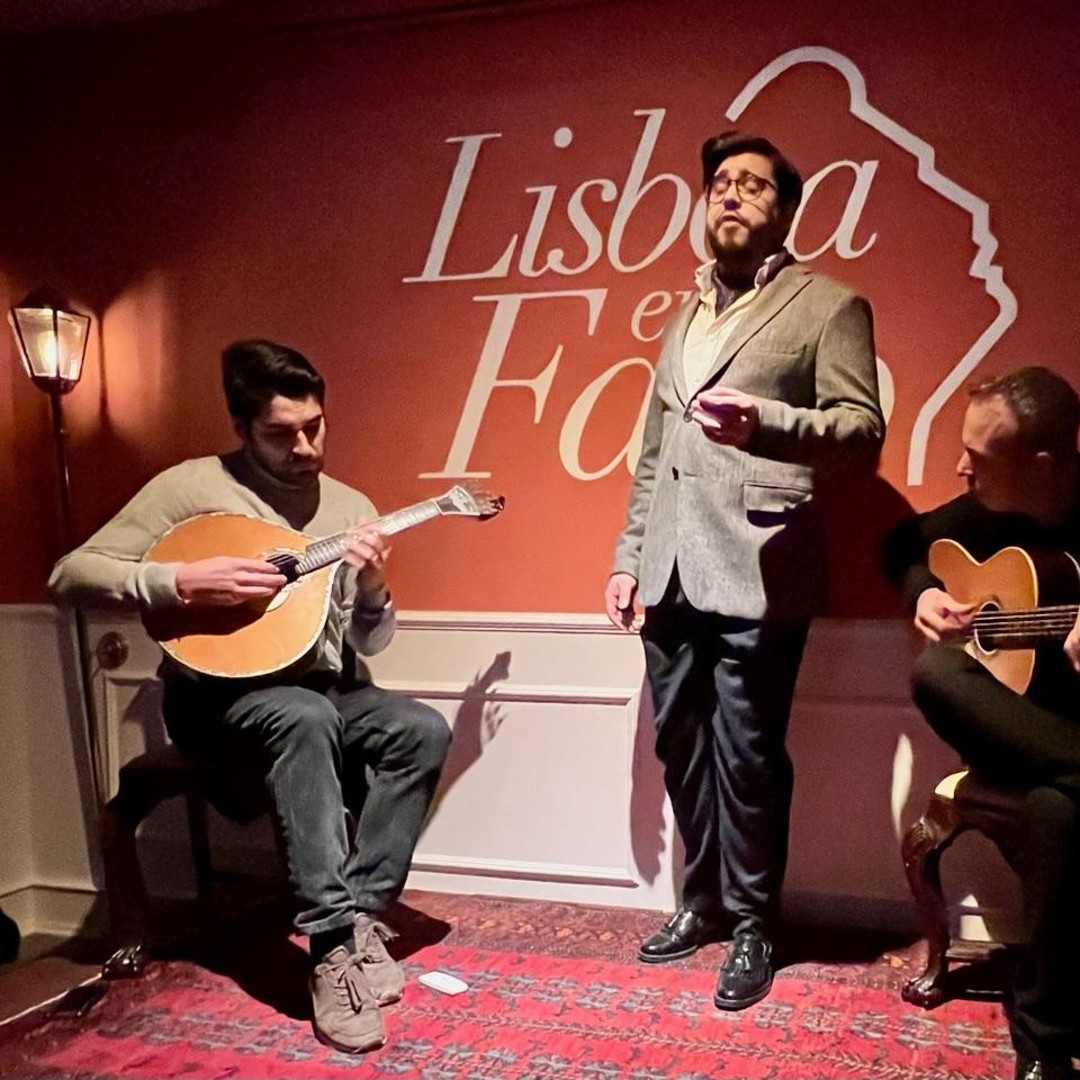 Lisbona: spettacolo di fado con vino Porto all'Historic Lisboa em Fado ...