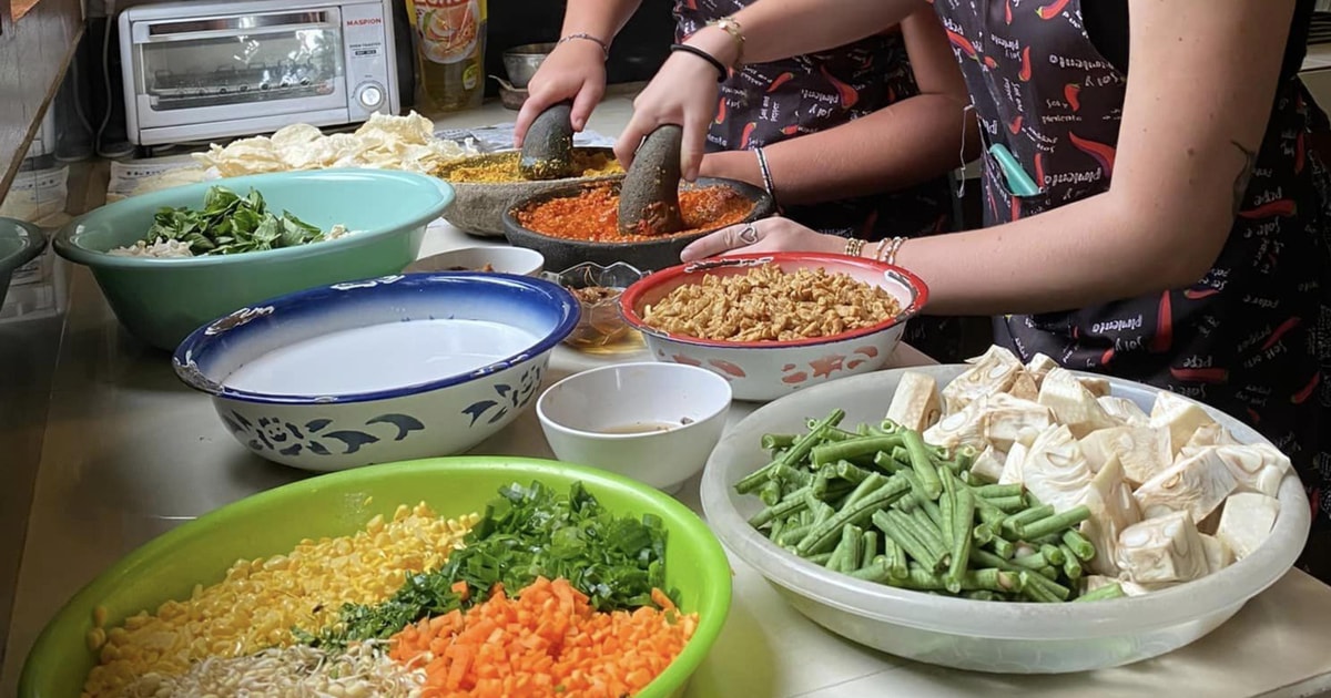 Yogyakarta: 3-hour Cooking Class with Market Tour | GetYourGuide