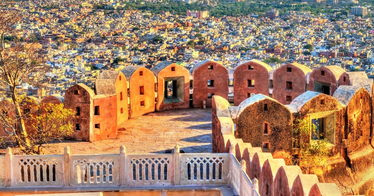 Z Jaipur: 2-dniowa wycieczka z przewodnikiem po Różowym Mieście z 3-gwiazdkowym hotelem ...