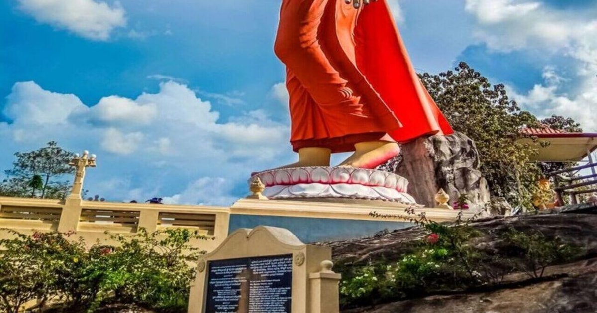 Kandy: Gampola Tour with Ambuluwawa Tower & Temples | GetYourGuide