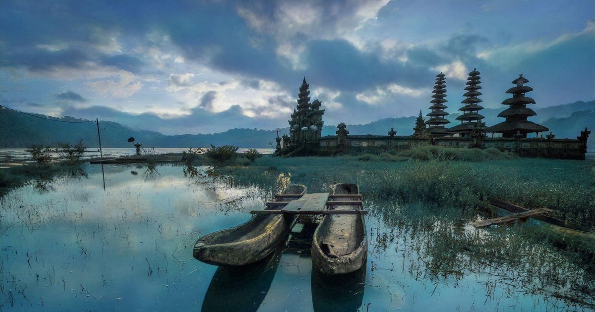 Bali-Munduk: Jungle Trek, Canoe & Bamboo Weaving Class | GetYourGuide