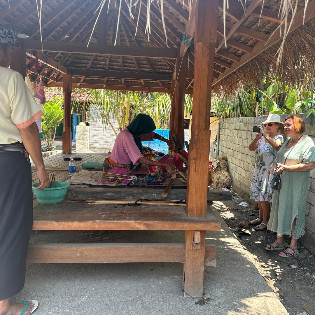 Tour per crocieristi a Lombok: cascate, villaggi e spiagge | GetYourGuide