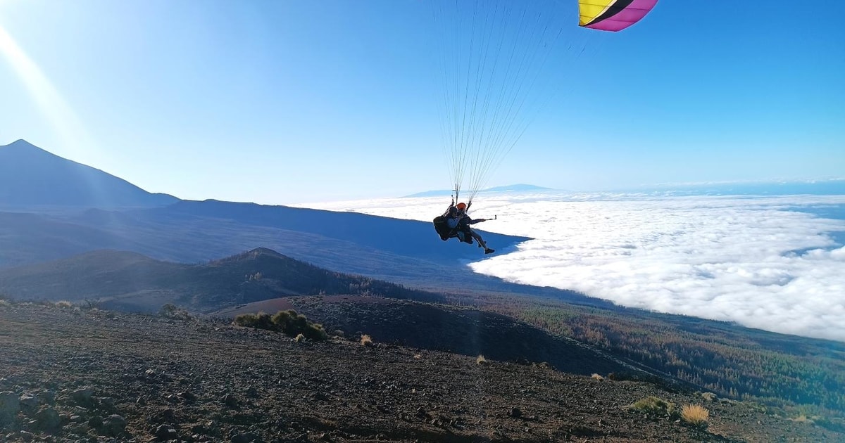 Tandem paragliding Teide Nationaal Park en Puerto de la Cruz | GetYourGuide