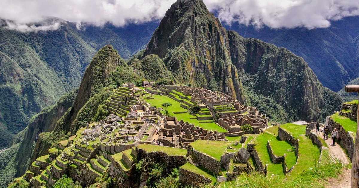Machu Picchu: Offizielles Ticket für den Rundgang 2 | GetYourGuide