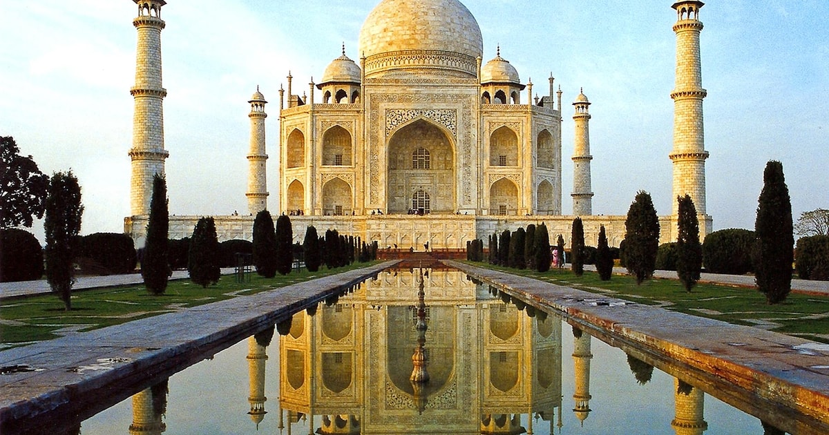 2-Day Agra Tour From Delhi W/ Sunrise & Sunset Tajmahal View | GetYourGuide