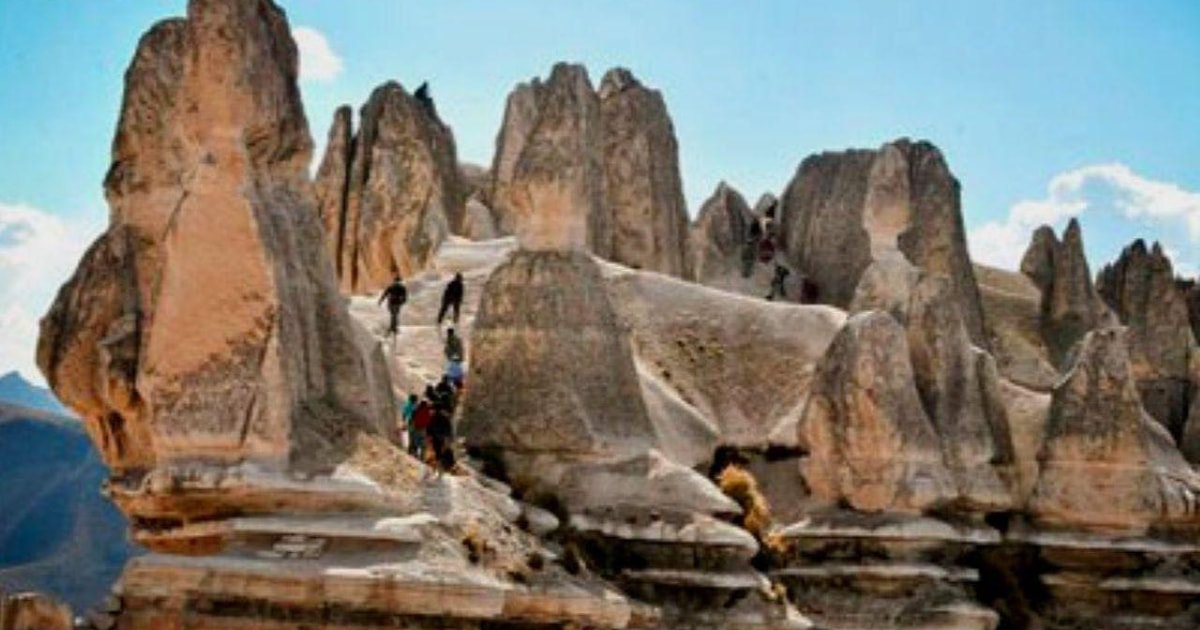 Cuevas de Arte Rupestre en Sumbay | GetYourGuide