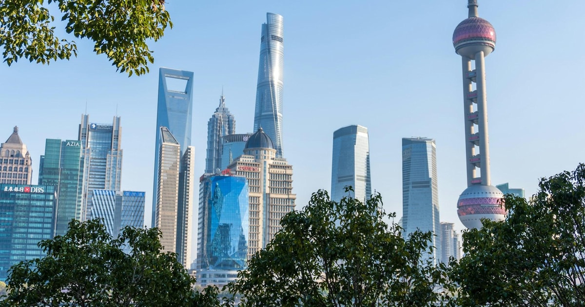 Shanghai: City Highlights Tour with Transfer | GetYourGuide