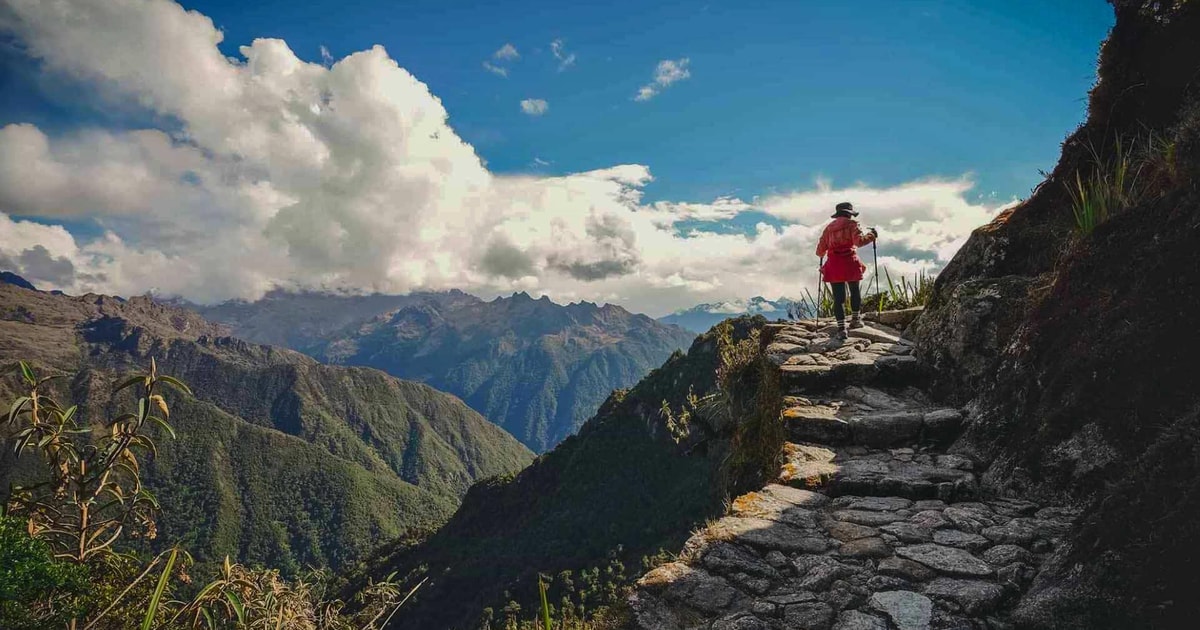 Inca Trail 2-Day Machu Picchu - Panoramic Train | GetYourGuide